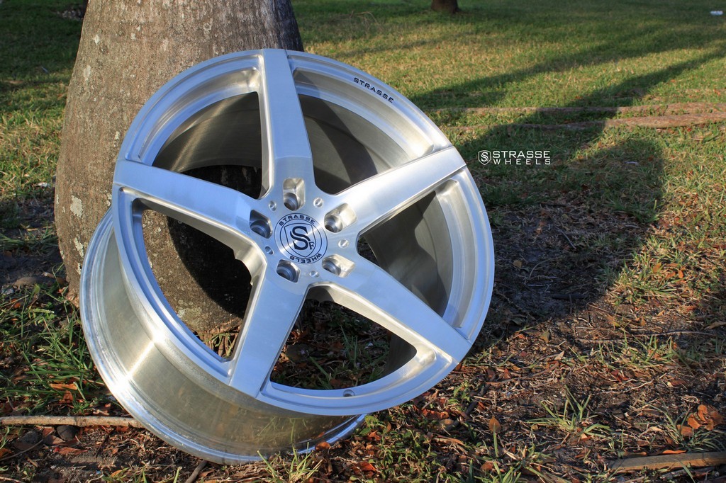 Strasse S5 DEEP CONCAVE MONOBLOCK Buy with delivery, installation ...