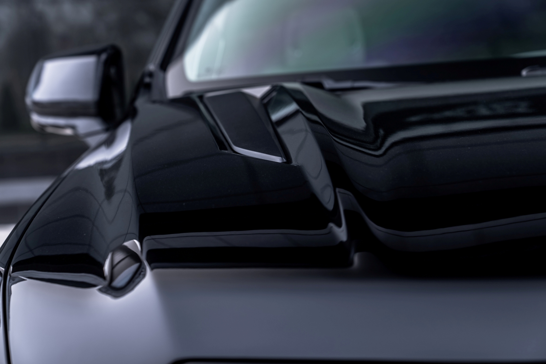 Hood attachment (blade) SCL Performance for Cadillac Escalade Miriada ...