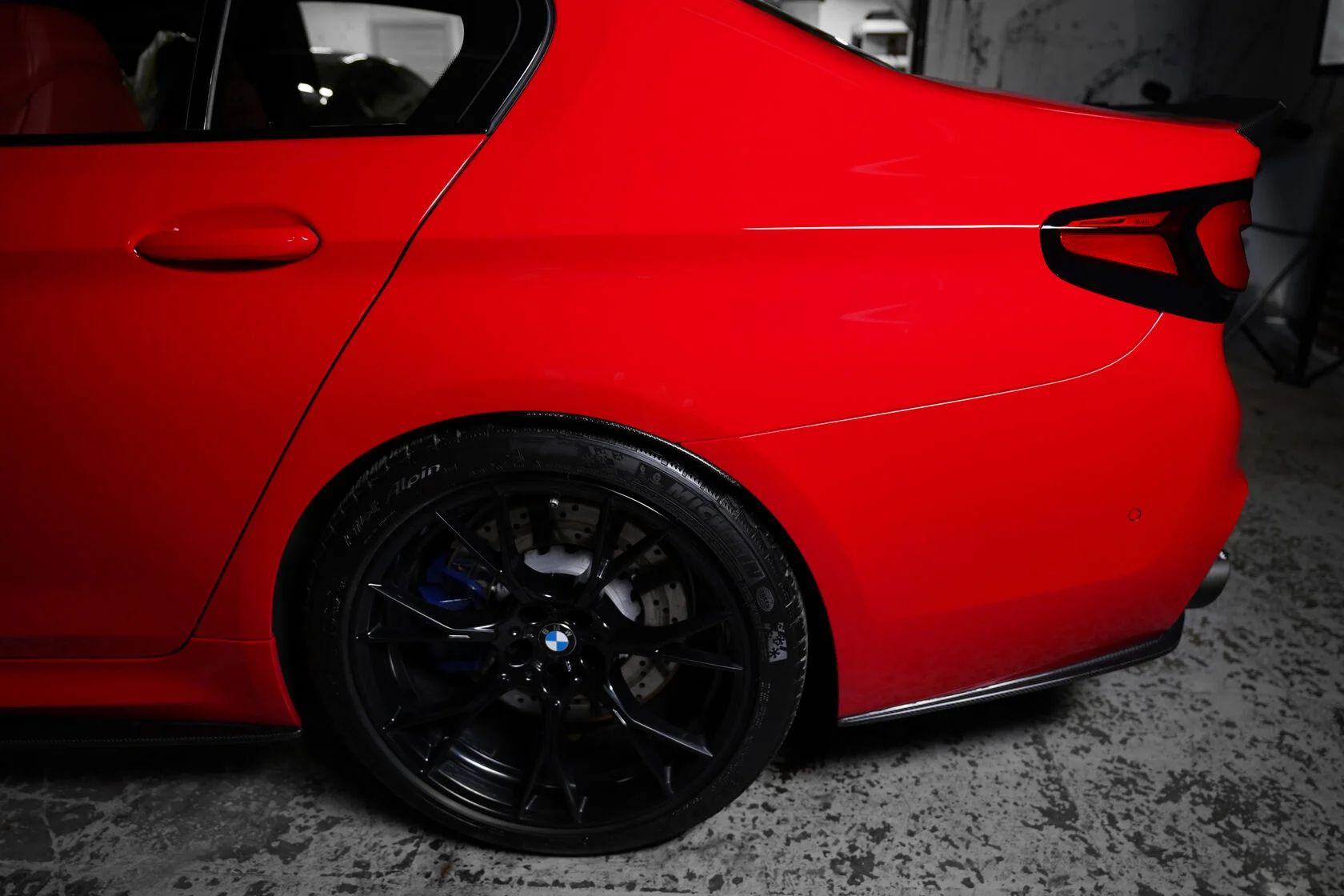 Mud flaps Forged Carbon for BMW M5 F90 LCI Restyling Compra con entrega ...