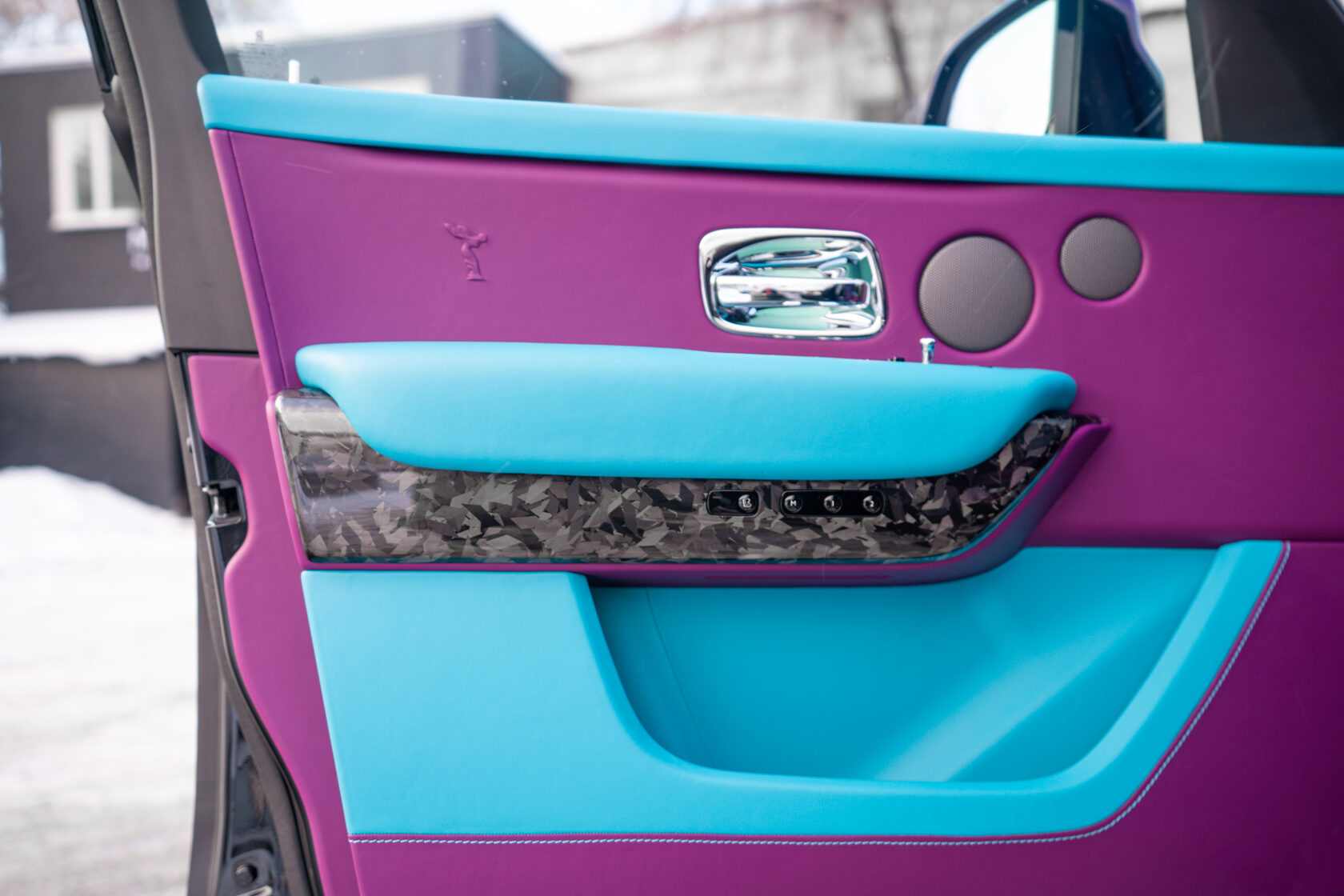 LHD Interior panels Carbon for Rolls-Royce Cullinan Buy with delivery ...