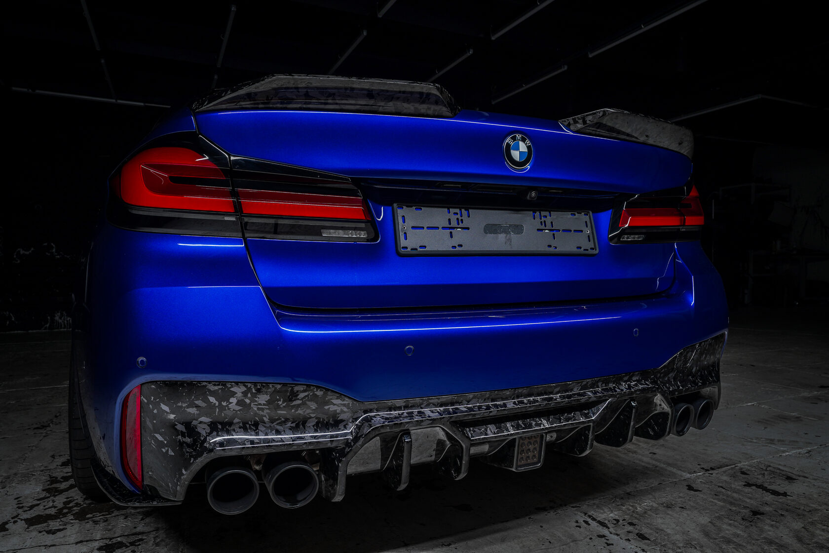 Trunk Spoiler Super Jet Forged Carbon for BMW M5 F90 买带送货，安装，实惠的价格和保证