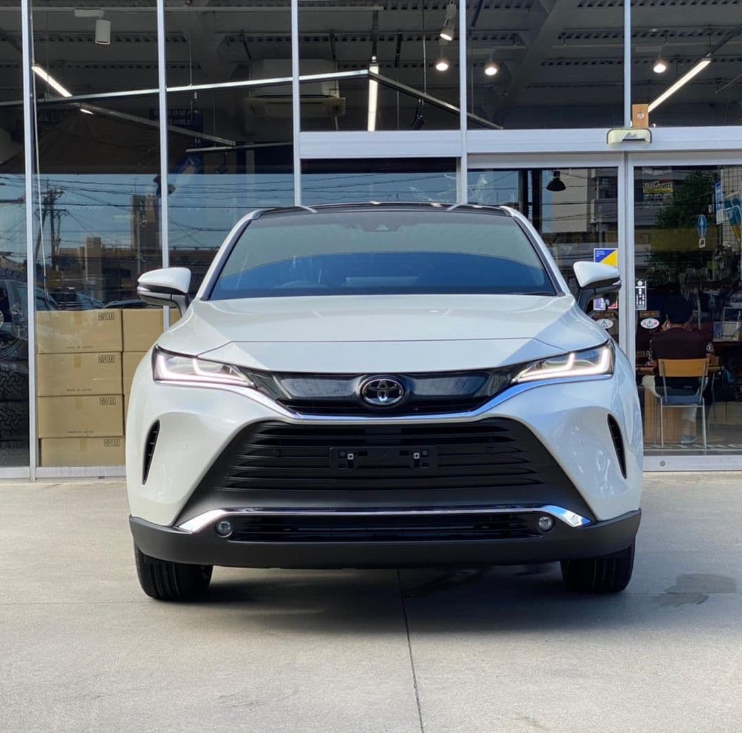 Double Eight body kit for Toyota Harrier Buy with delivery ...