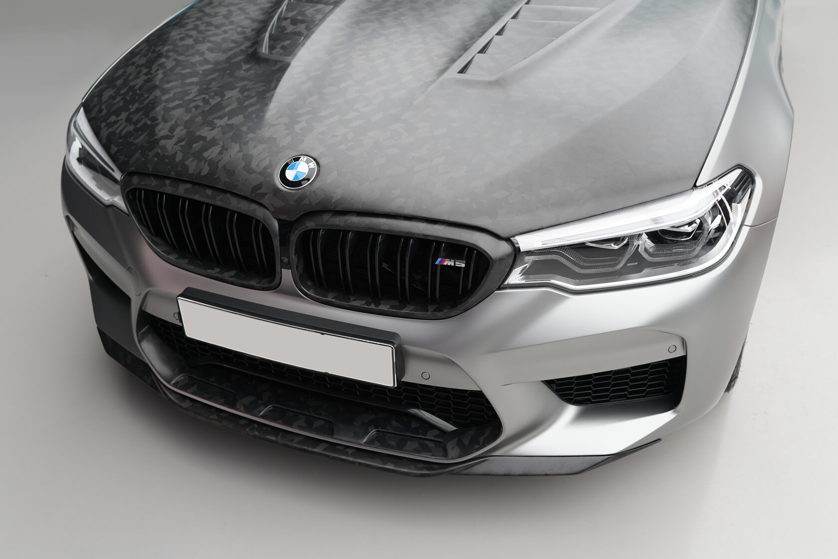 Front bumper lip Forged Carbon for BMW M5 F90 Buy with delivery ...