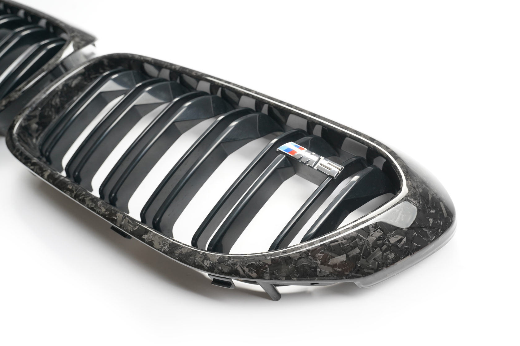 Radiator grille Carbon for BMW M5 F90 Buy with delivery, installation ...