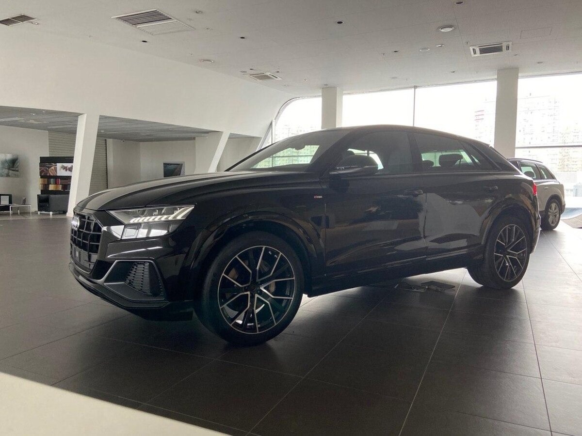 New Audi Q8 45 TDI 买带送货，安装，实惠的价格和保证