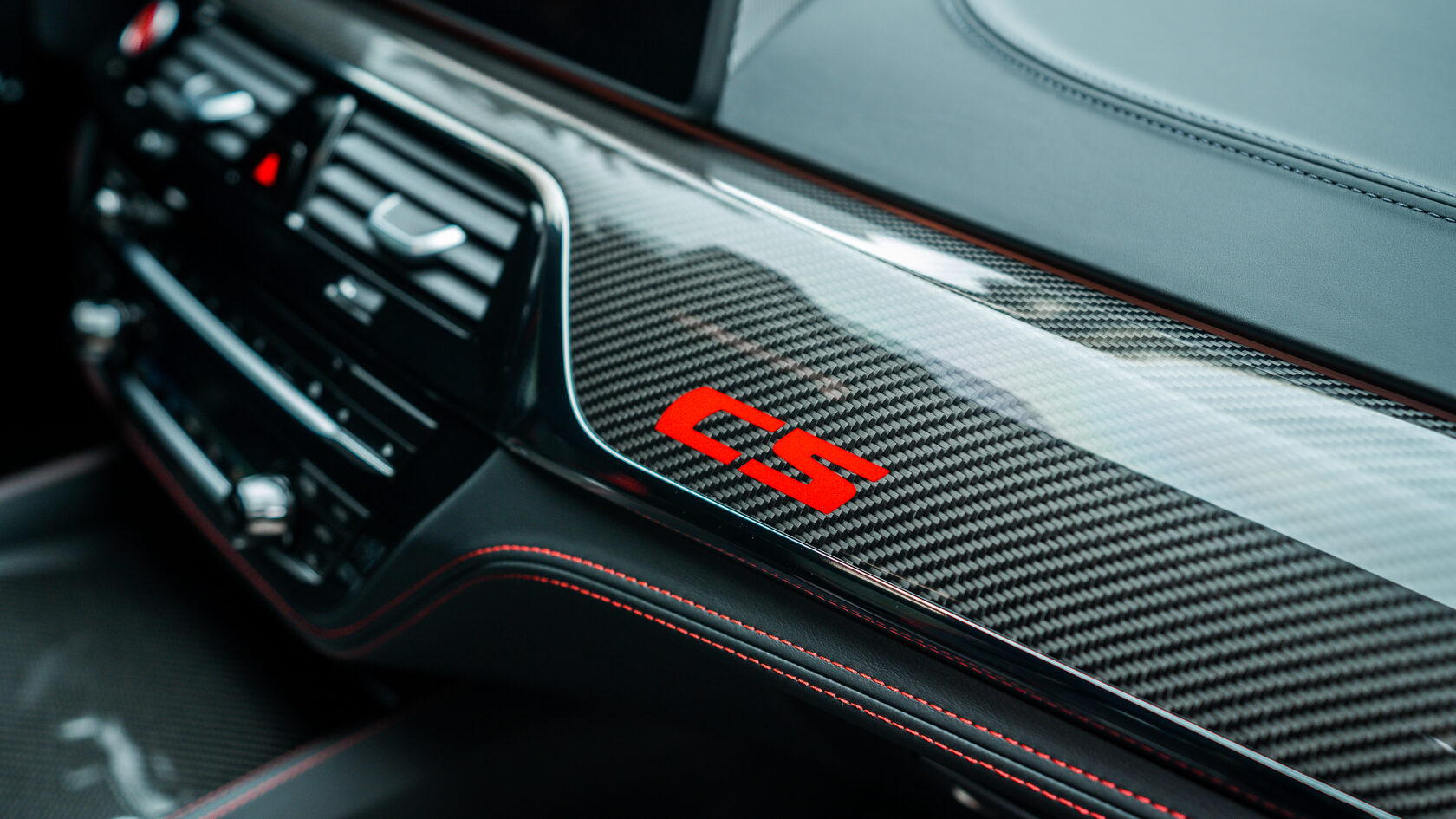 LHD Interior panels Carbon for BMW 5 series G30 LCI Buy with delivery ...