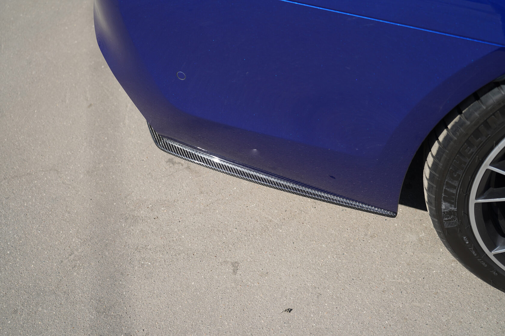 Rear bumper blades Super Jet Carbon for BMW M5 F90 Buy with delivery ...