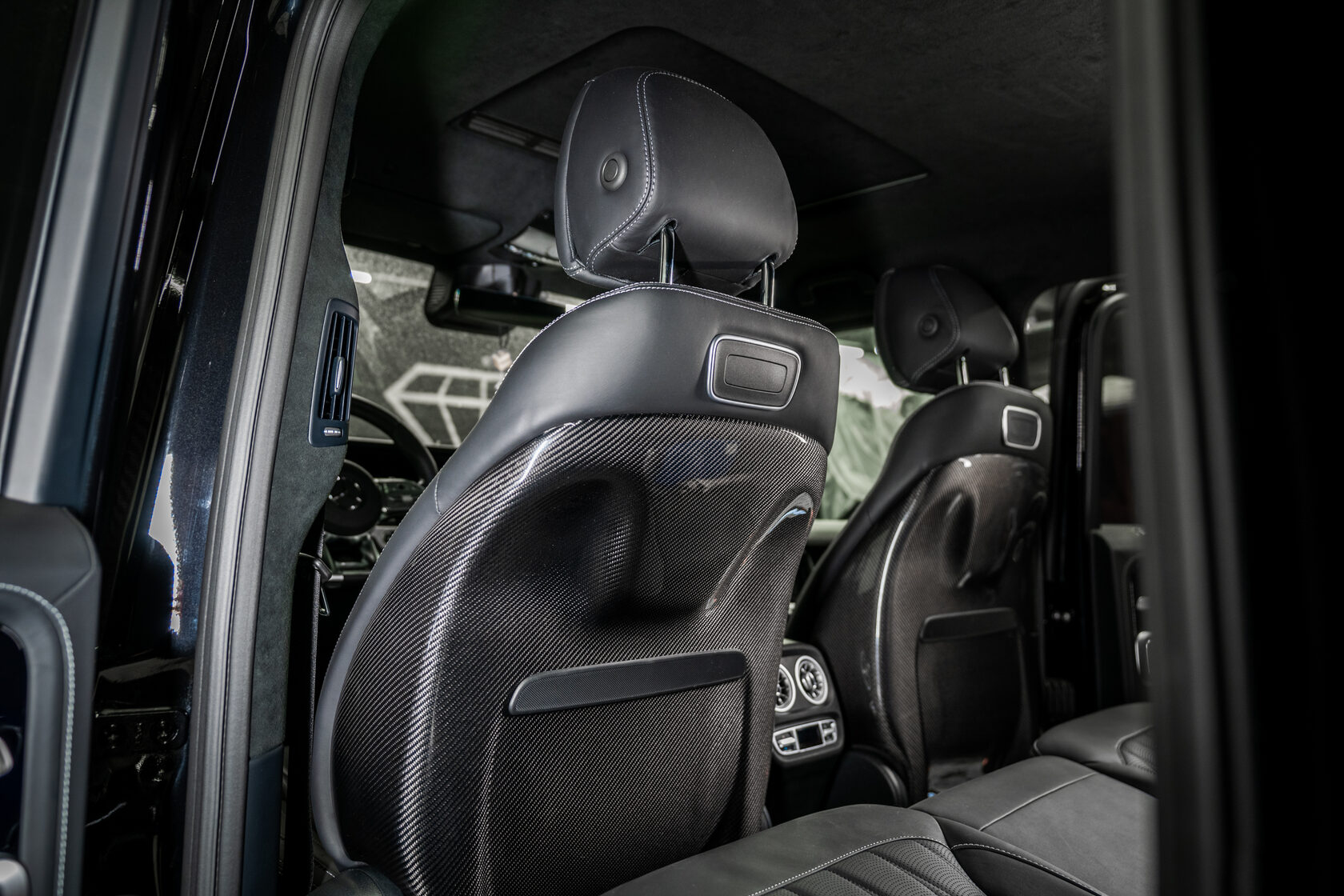 Seat backs Forged Carbon for Mercedes G-class W463A Buy with delivery ...
