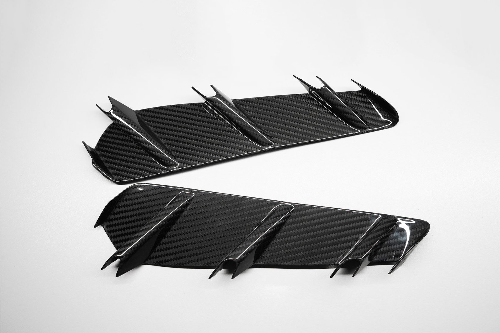 Rear inserts OEM Forged Сarbon for Lamborghini Urus Buy with delivery ...