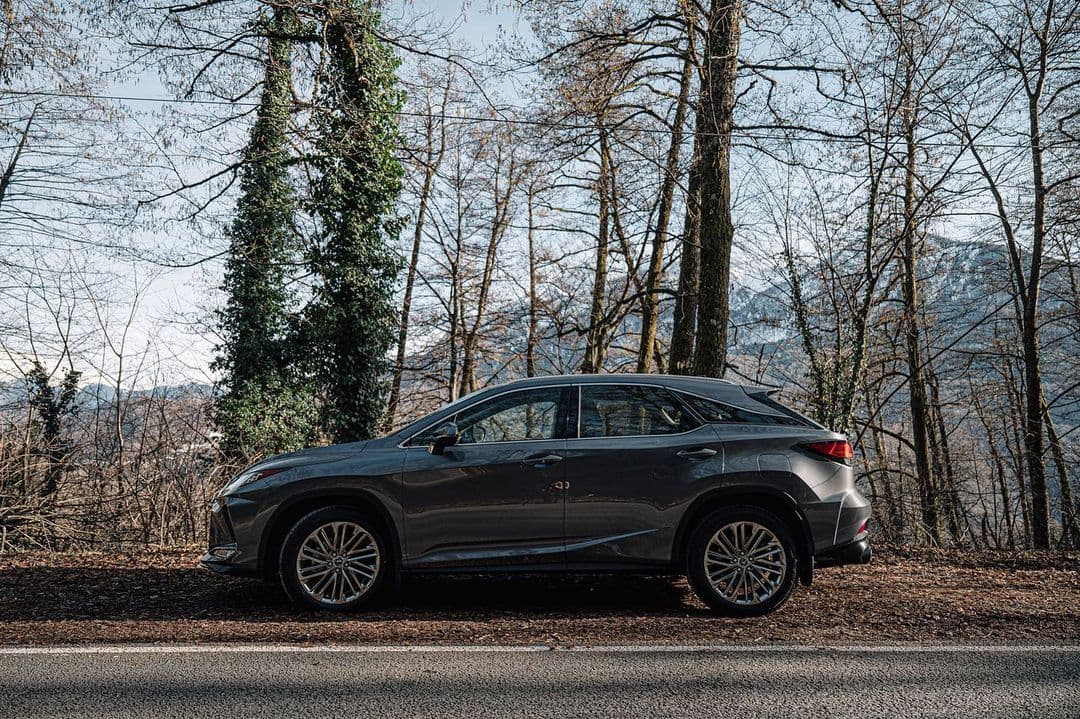 MTR Design Body kit for Lexus RX 买带送货，安装，实惠的价格和保证