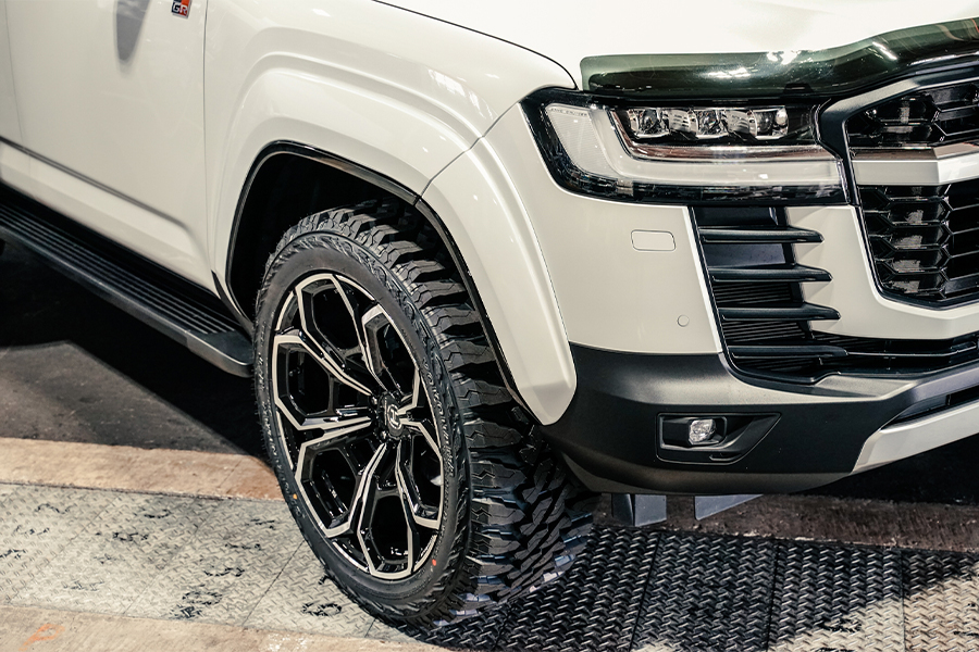 Over Fenders Double Eight for Toyota Land Cruiser 300 for GR Sports Buy ...