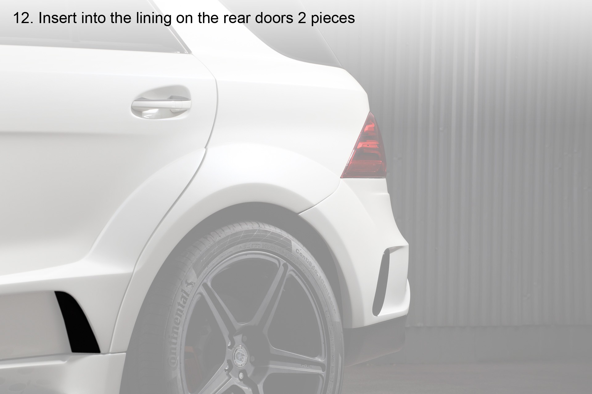 Insert into the lining on the rear doors Topcar Design for Mercedes GLE ...